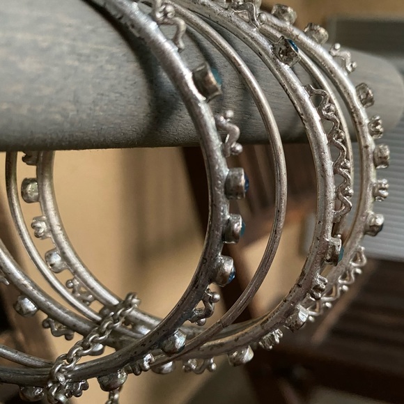 Jessica Simpson | Jewelry | Jessica Simpson Bangle Bracelets | Poshmark